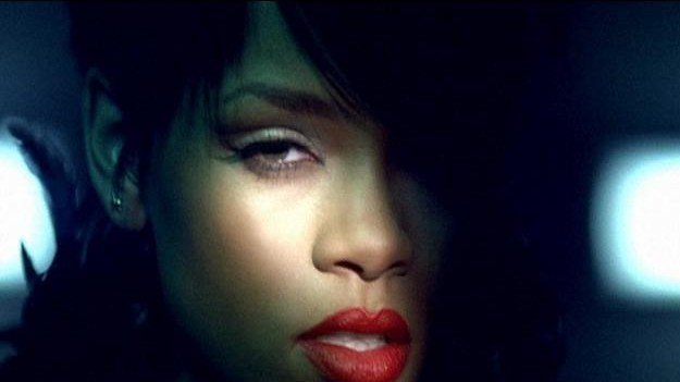 Disturbia - Rihanna - Vevo