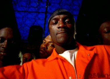 Locked Up - Akon - VAGALUME